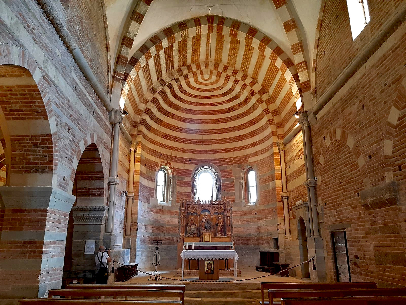 Abbazia di Vezzolano, Castelnuovo Don Bosco e Chieri - Turin Piedmont ...